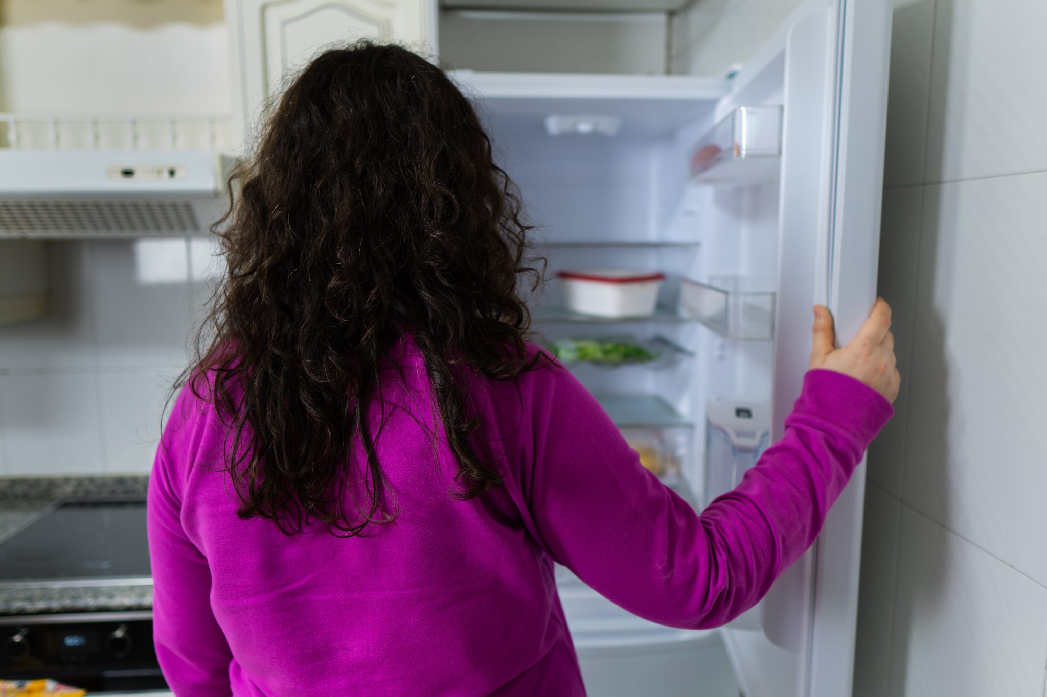 4 astuces pour dégivrer son frigo rapidement