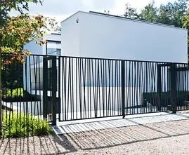 Clôture moderne maison | 4 idées design + sélection