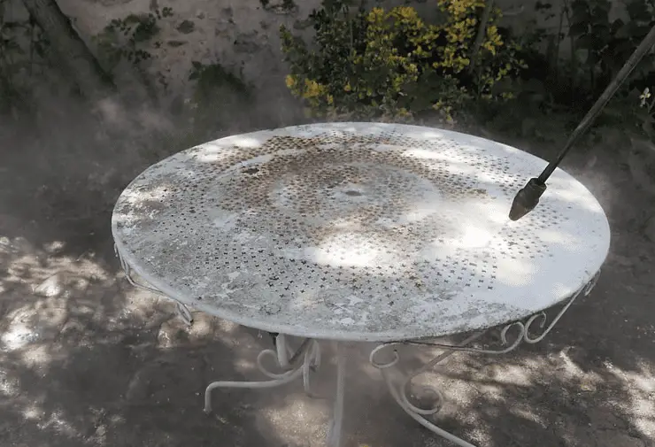 Repeindre une table en fer | Guide brico + idées déco